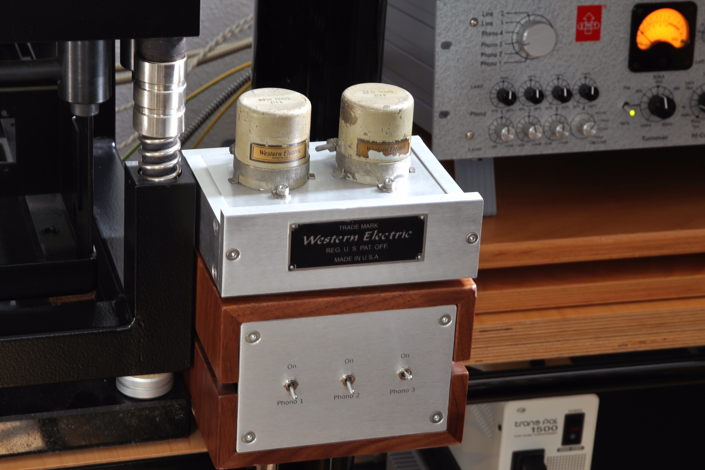 The fantastic world of Step Up Transformers | AudioCirc.com