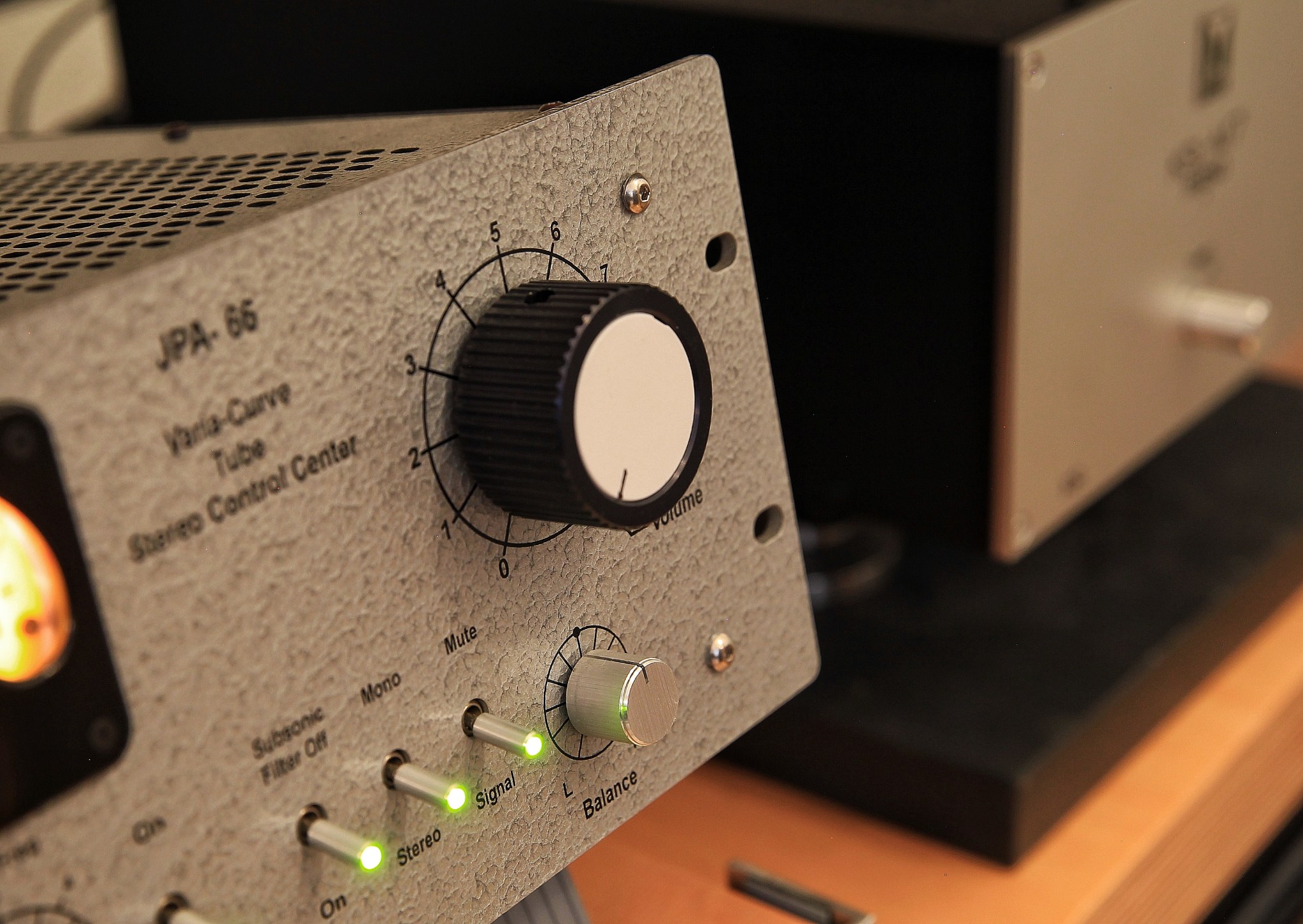 Re-Design | AudioCirc.com